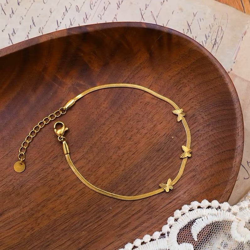 18k gold plated anti tarnish bracelet for daily wear